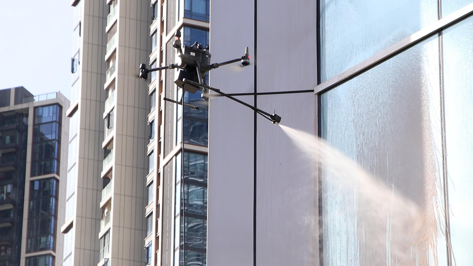 Dron para limpieza de ventanas y fachadas | Dron para lavado a presión